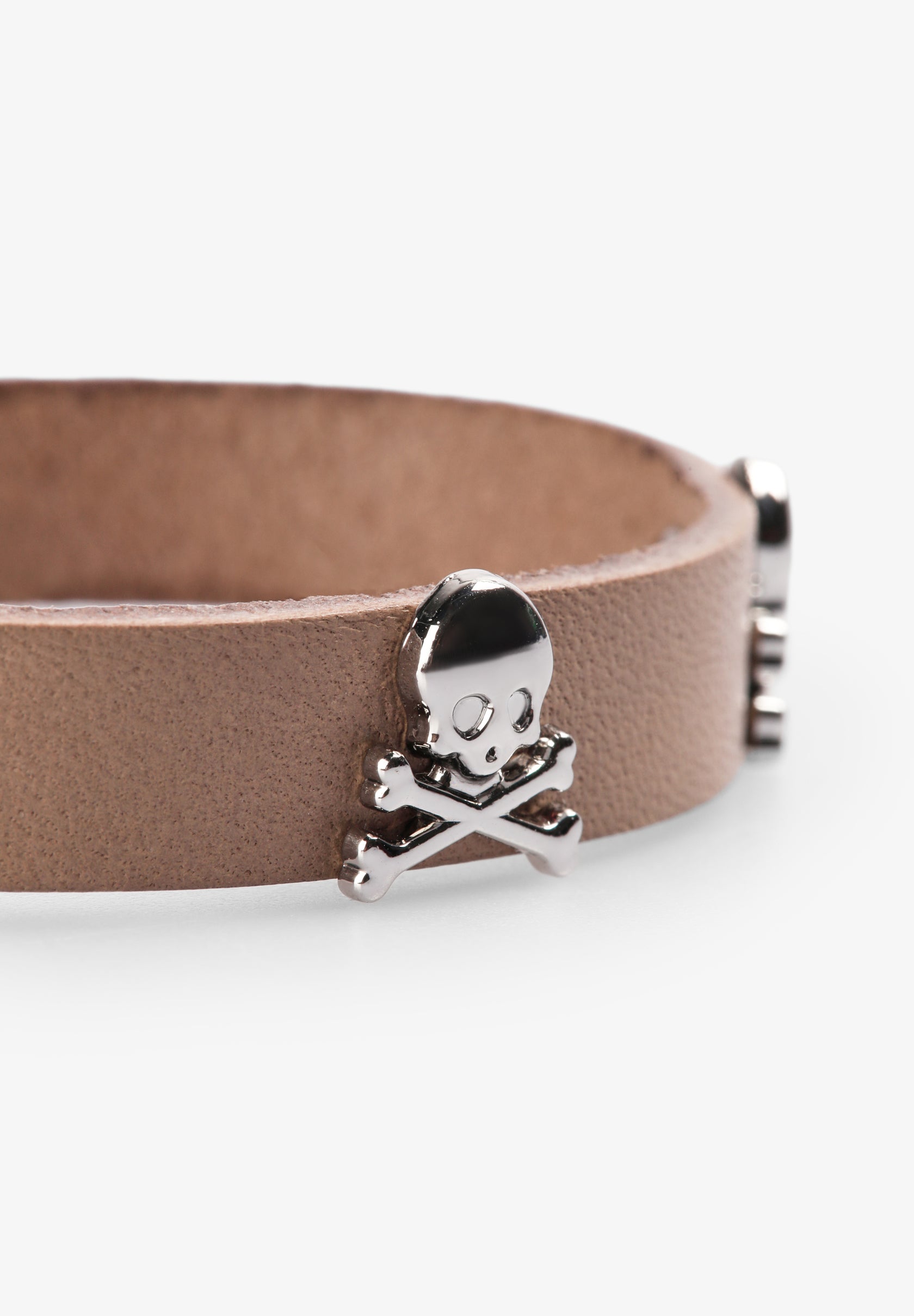 PULSERA PIEL CALAVERAS – Scalpers